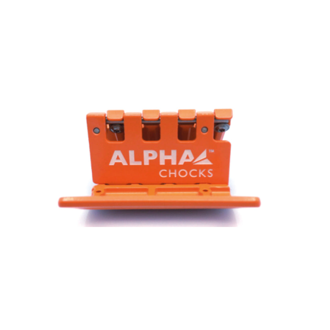 Aluminum coloured engraving – Alphachocks